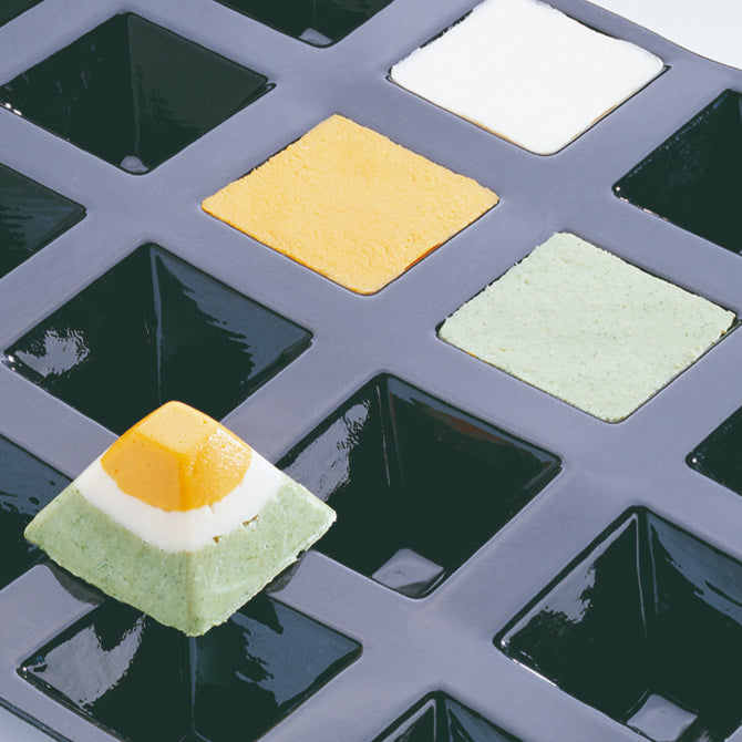 Flexipan Pyramid Form | Professional Molds – JB Prince